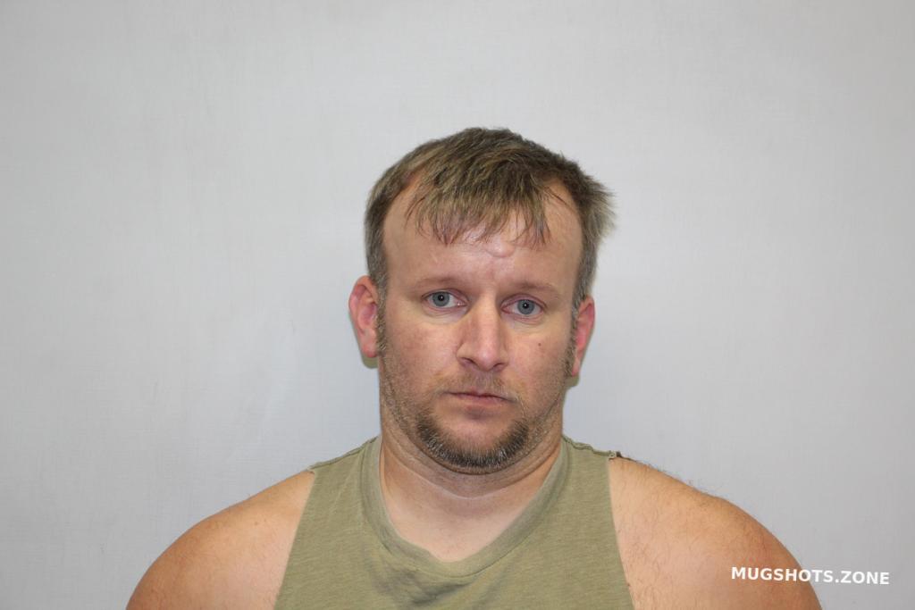CAUPP MATTHEW CHRISTOPHER 12/01/2022 - Darke County Mugshots Zone CAUPP MATTHEW CHRISTOPHER 12/01/2022 - Darke County Mugshots Zone