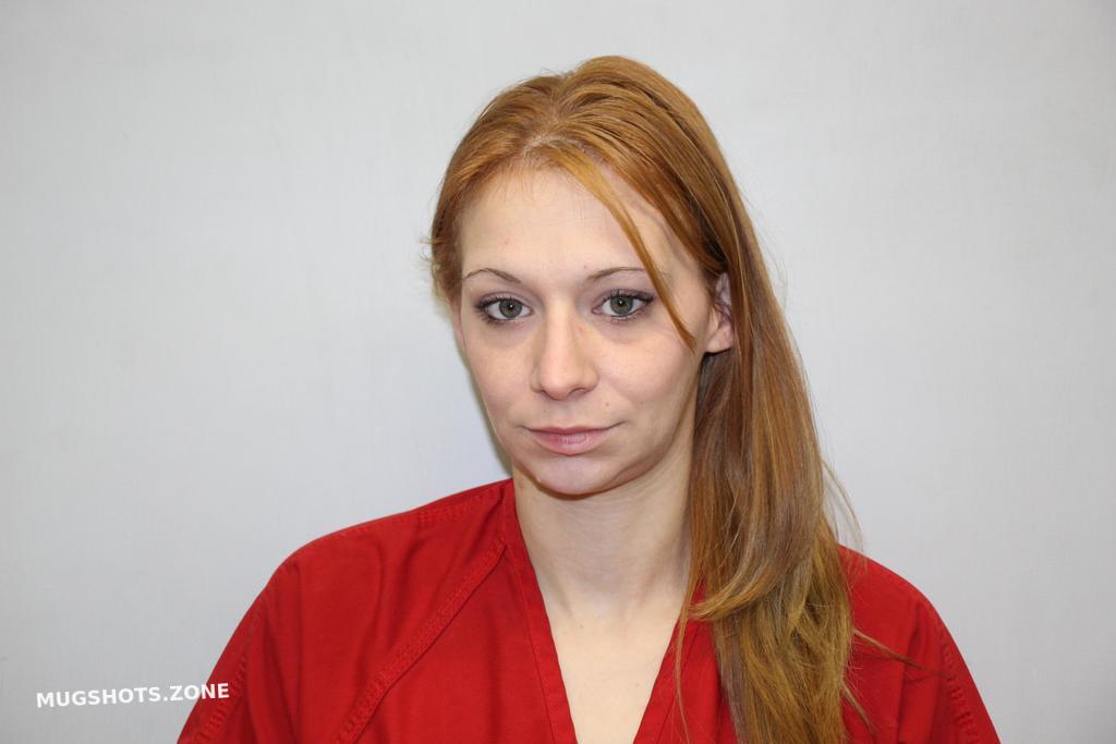 WILLIAMS ALLYSHA MARIE 12/12/2022 - Darke County Mugshots Zone