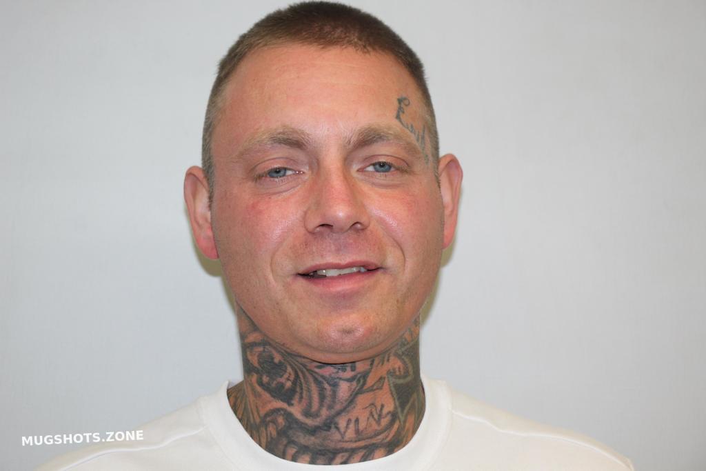 GOODPASTER TERRY WAYNE 11/22/2023 - Darke County Mugshots Zone