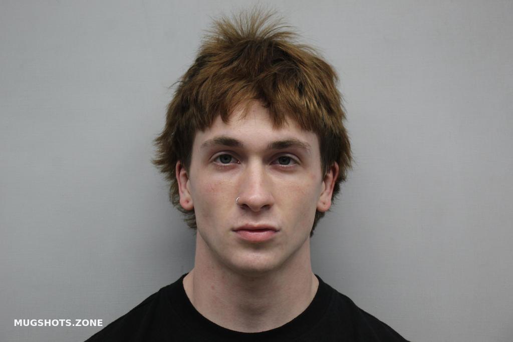 REECE JEREMY DEVON HOWARD 04/22/2025 - Darke County Mugshots Zone