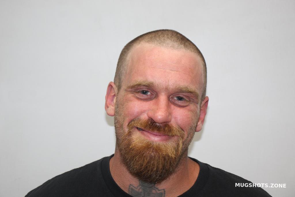 HOFACKER MICHAEL LEE 05/24/2025 - Darke County Mugshots Zone