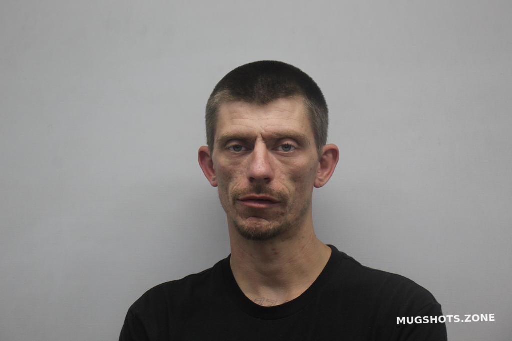 CUZZORT ERIC ISIC 10/16/2025 - Darke County Mugshots Zone