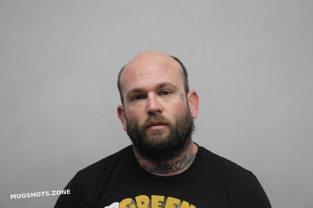 ANDERSON CHRISTOPHER ANDREW 12/13/2025 - Darke County Mugshots Zone