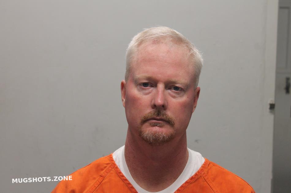 BERRY CHRIS A 01/11/2021 - Daviess Dekalb Regional Jail Mugshots Zone