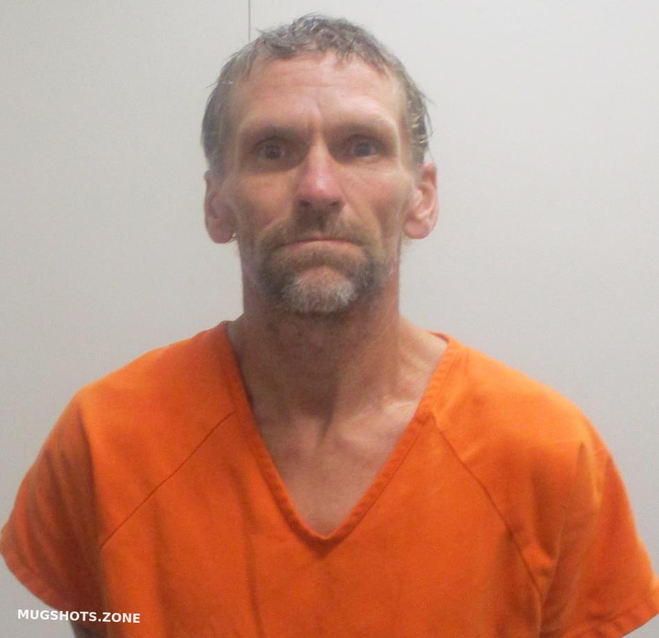 CLARK TRAVIS E 08/28/2024 - Daviess Dekalb Regional Jail Mugshots Zone