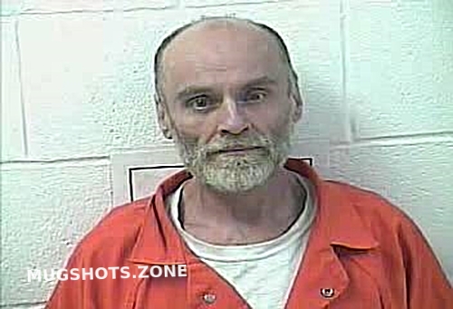 CARTER DANIEL WAYNE JR. 09/26/2022 - Daviess County Mugshots Zone