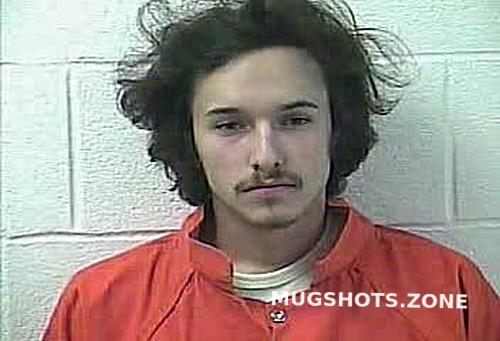 HALL MADDOX AUSTIN 02/25/2023 - Daviess County Mugshots Zone