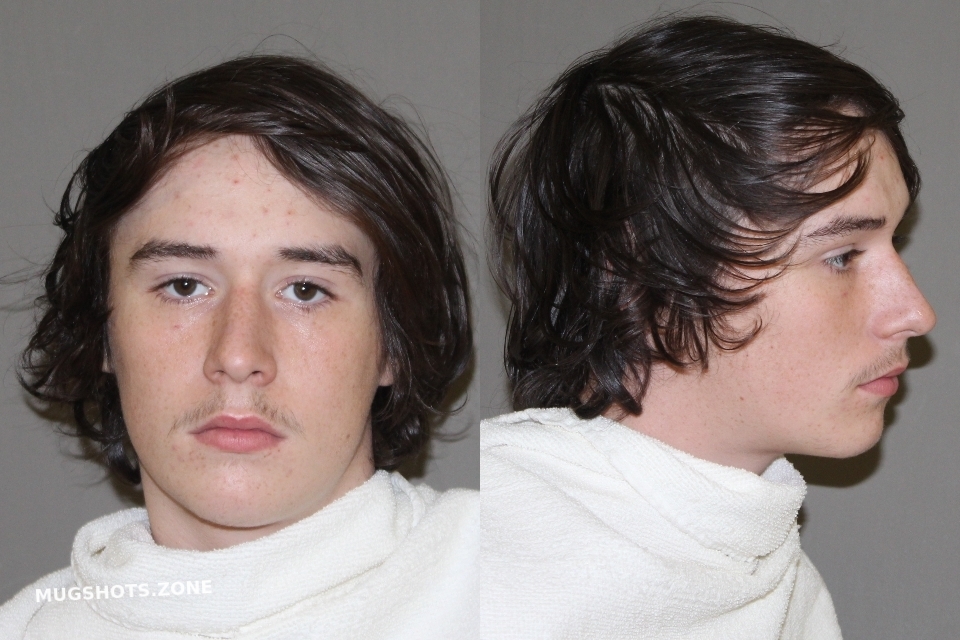 THOMAS DEVIN MICHAEL 02/17/2021 - Denton County Mugshots Zone