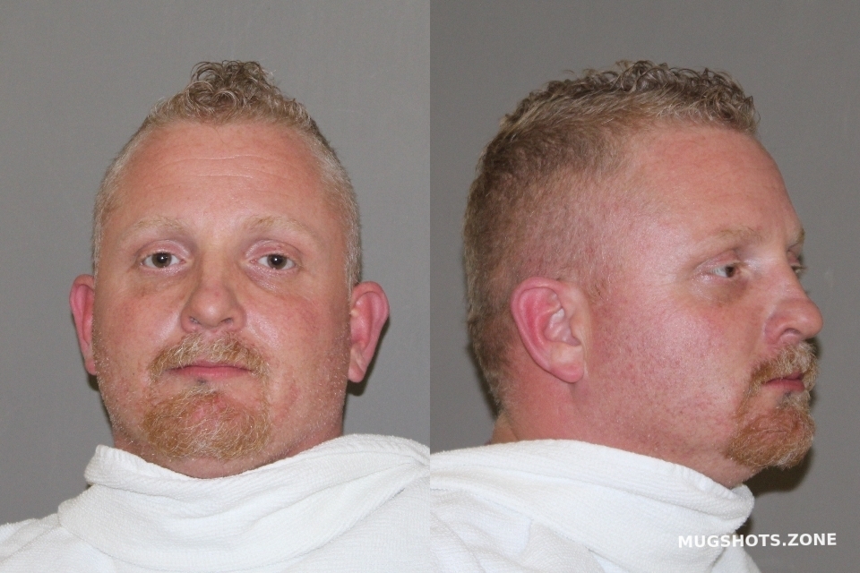 PETTIE JESSE ROYCE 02/20/2021 - Denton County Mugshots Zone