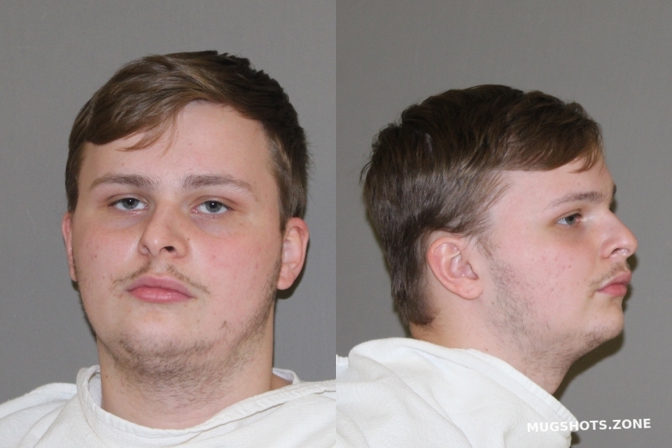 BLAKE DAWSON HUNTER 02/23/2021 - Denton County Mugshots Zone