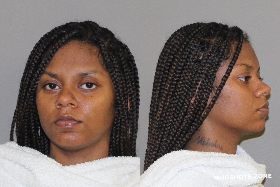 BARRIENTOS ALEXIA MONE 03/16/2021 - Denton County Mugshots Zone