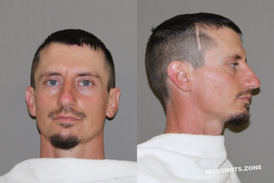 ROSENBAUM SNYDER CHARLES 03/31/2021 - Denton County Mugshots Zone