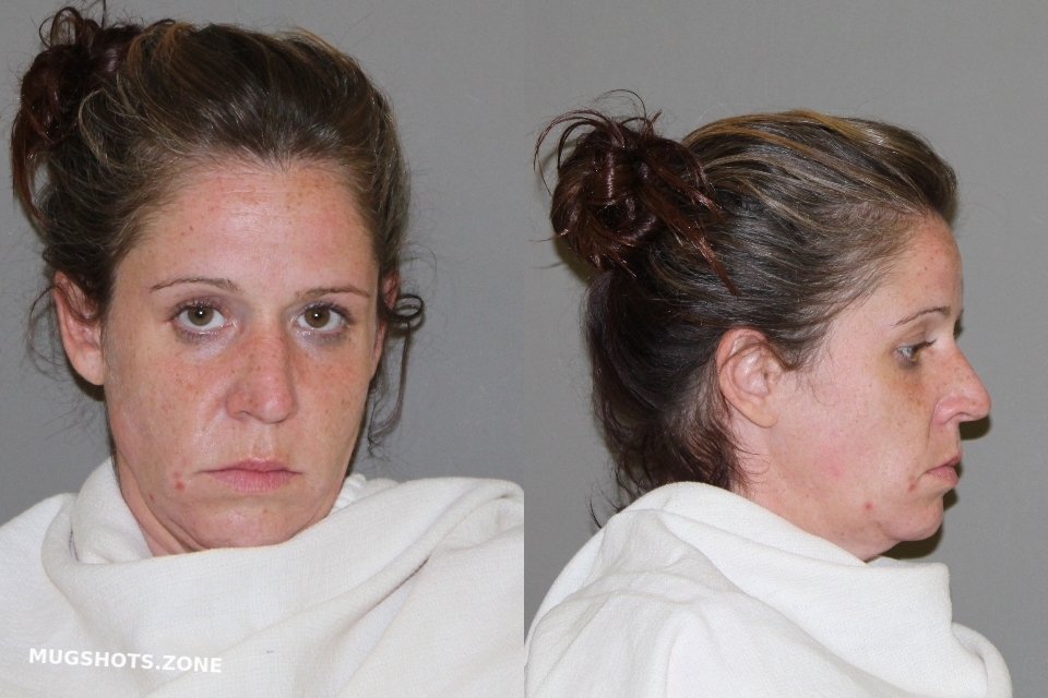 GENTRY LISA MARIE 04/09/2021 - Denton County Mugshots Zone