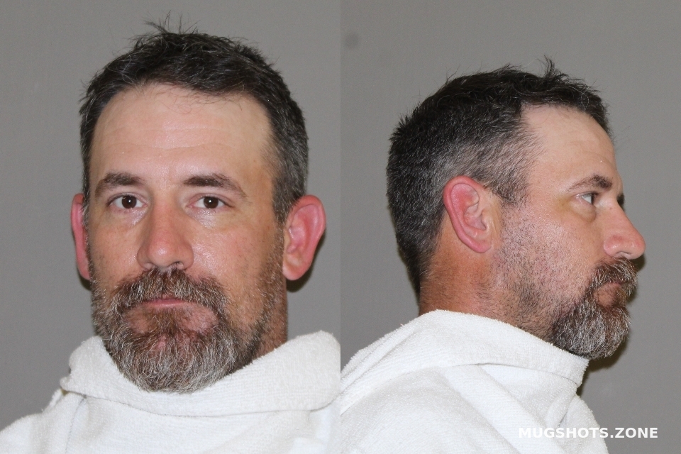 PRUETT BRANDON ALLEN 04/29/2021 - Denton County Mugshots Zone