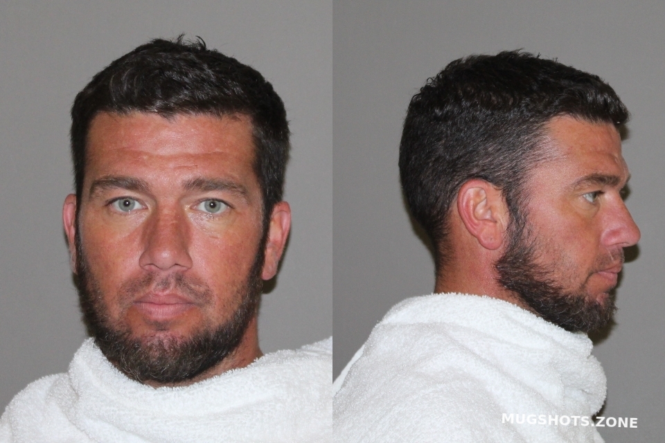 REYES AARON LEON 06/23/2021 - Denton County Mugshots Zone