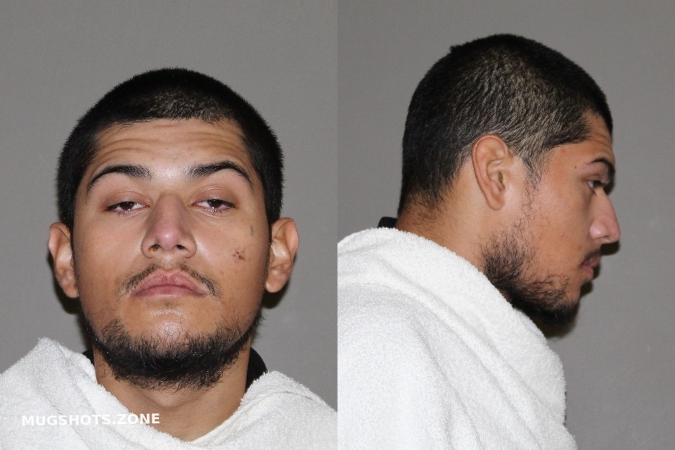 FLORES CESAR JR. 10/16/2021 - Denton County Mugshots Zone