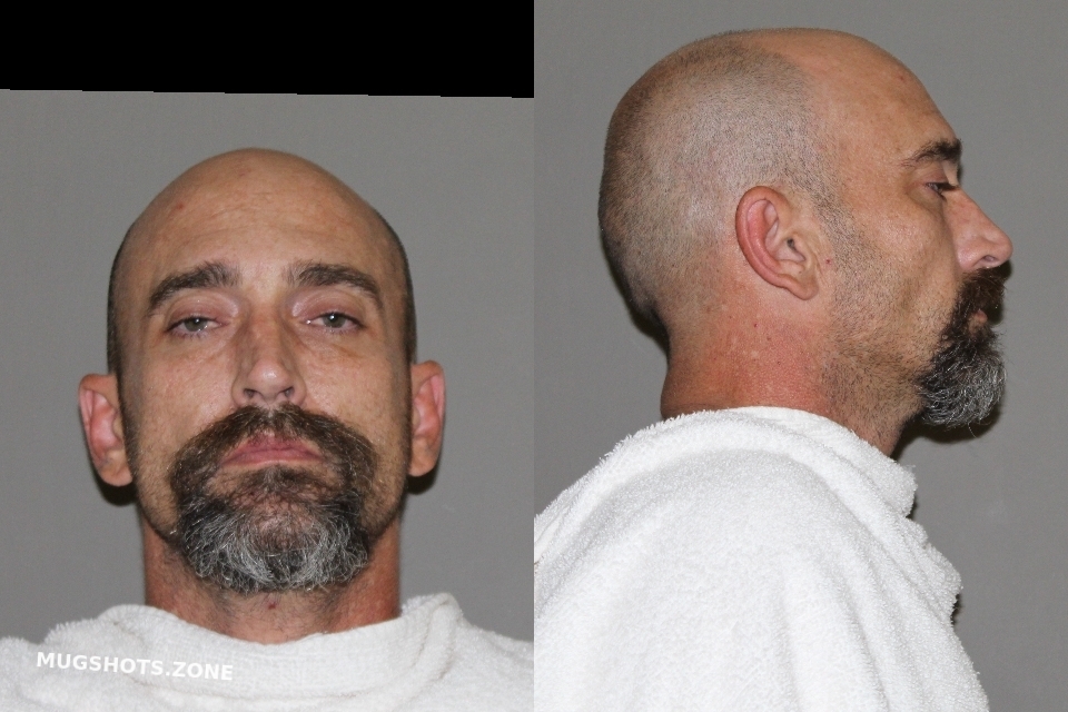 SHERROD HOLT DANIEL 10/18/2021 - Denton County Mugshots Zone