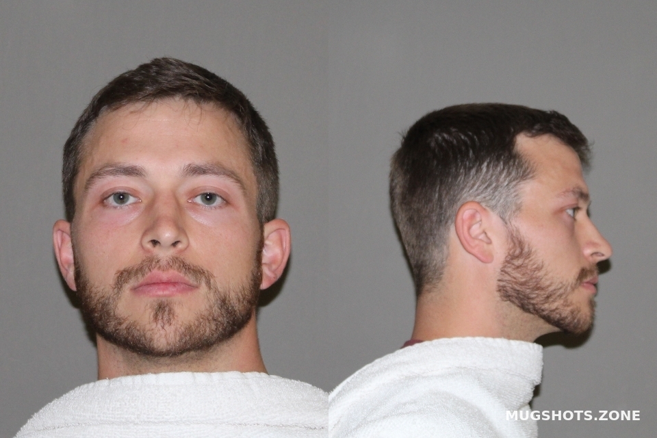 WHITESIDE BENJAMIN TYLER 11/26/2021 - Denton County Mugshots Zone
