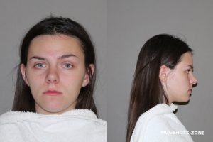 MEEKS KAYLEE BREANE 12/15/2021 - Denton County Mugshots Zone