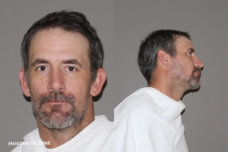 PRUETT BRANDON ALLEN 12/29/2021 - Denton County Mugshots Zone