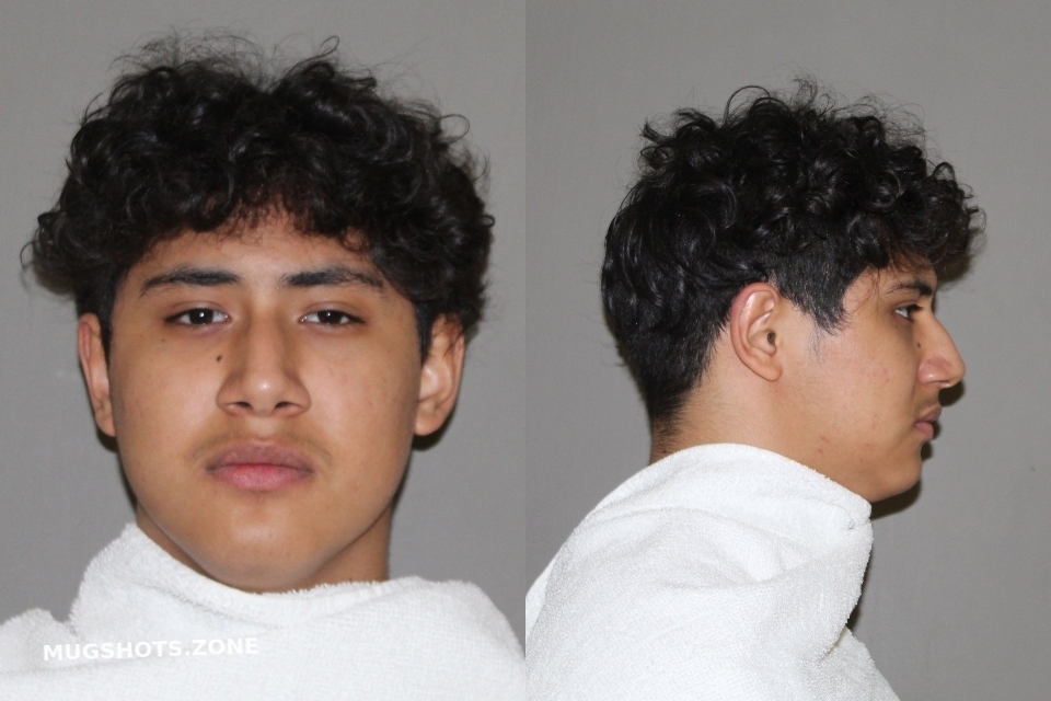MUNIZ ANGEL 02/25/2022 - Denton County Mugshots Zone