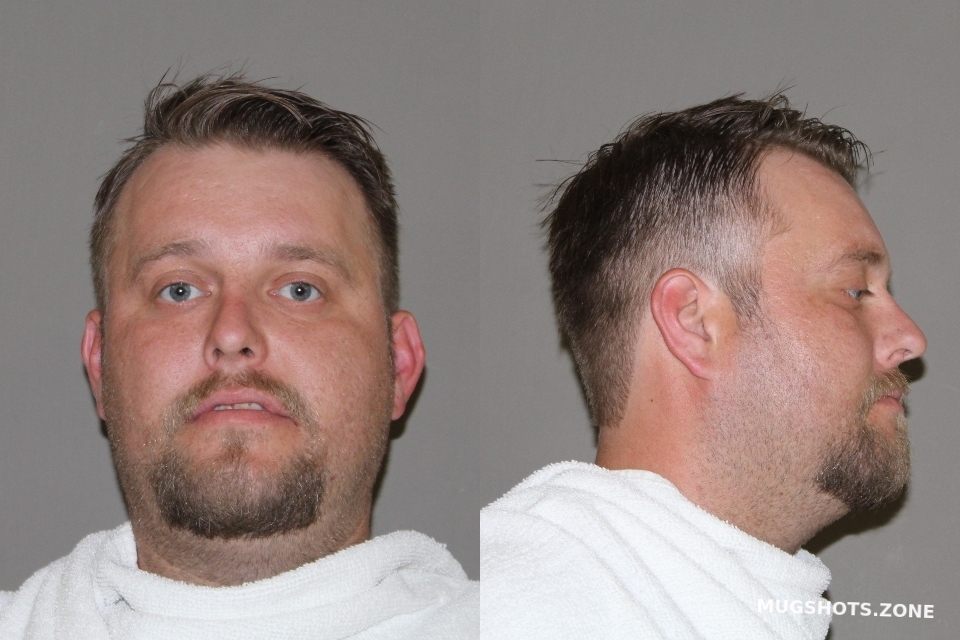 AMT CODY GARRET 04/22/2022 - Denton County Mugshots Zone