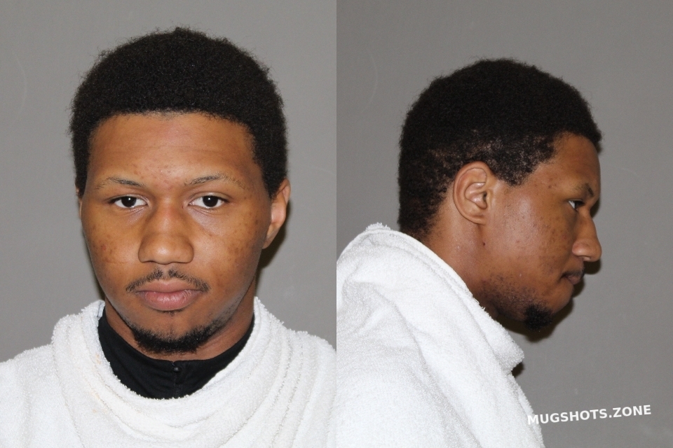 ROWE BREON MICHAEL 04/23/2022 - Denton County Mugshots Zone