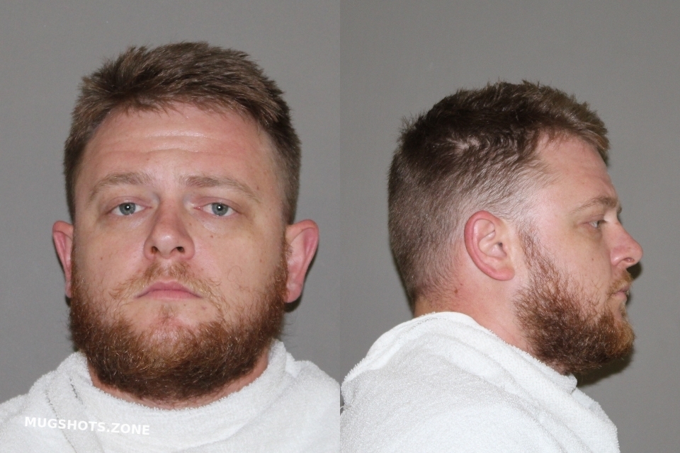 BEALL BLAKE THOMAS 05/08/2022 - Denton County Mugshots Zone