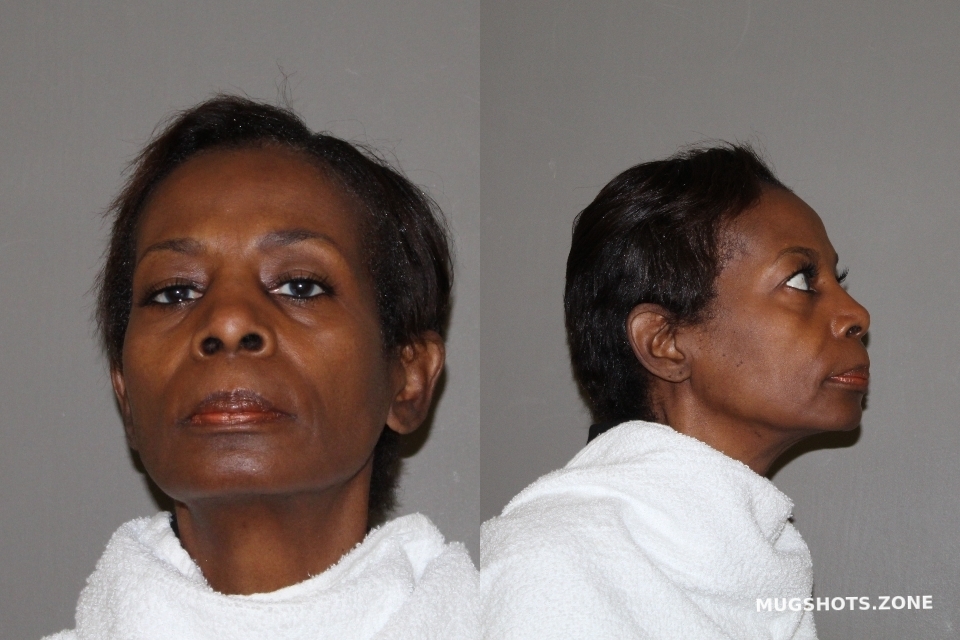 CARO SANDRA DARCEL 05/23/2022 - Denton County Mugshots Zone