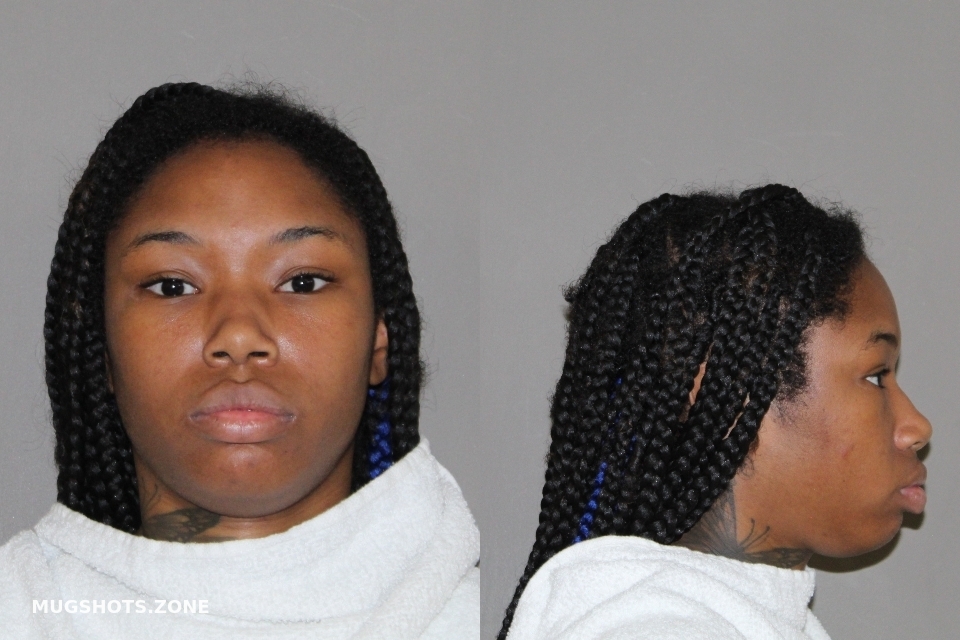 AUBERT DEAVION RAEJON 05/27/2022 - Denton County Mugshots Zone