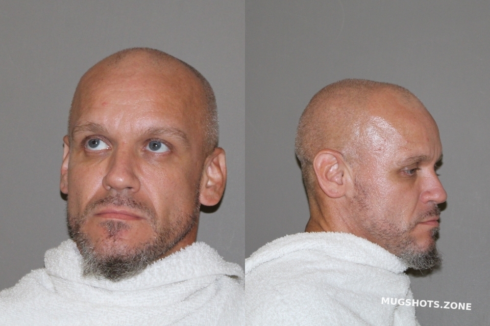 PUTMAN NATHANIEL PHYETTE 07/27/2022 - Denton County Mugshots Zone