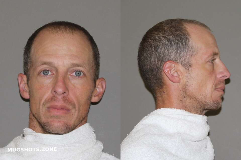 EVANS BENJAMIN LEWIS 07/30/2022 - Denton County Mugshots Zone