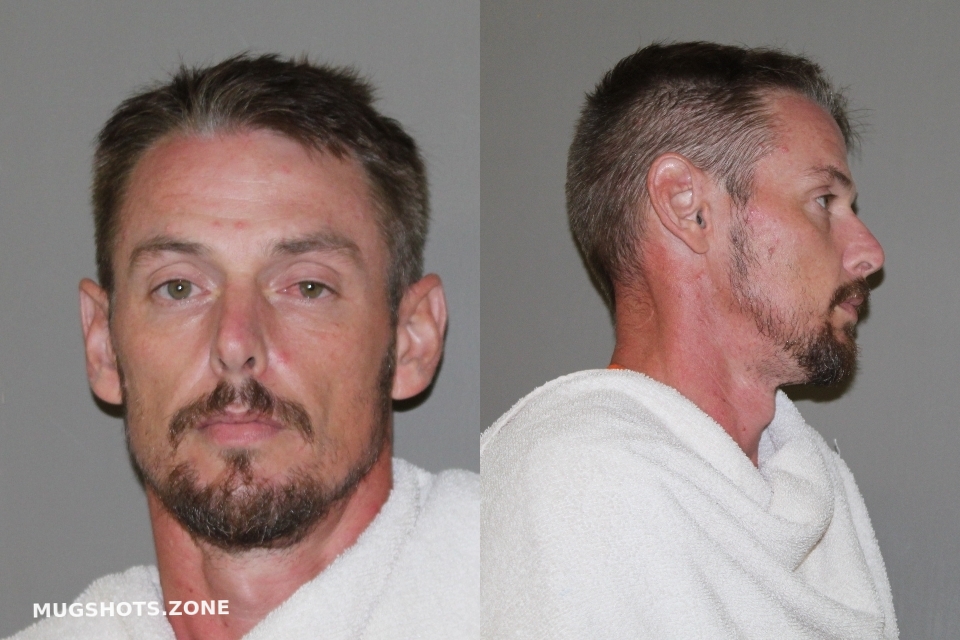 DEFEE KASEY 08/29/2022 - Denton County Mugshots Zone