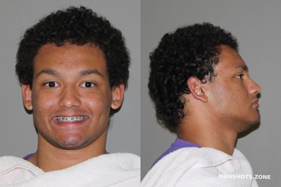 RIGGINS MARCUS NOAH 09/03/2022 - Denton County Mugshots Zone