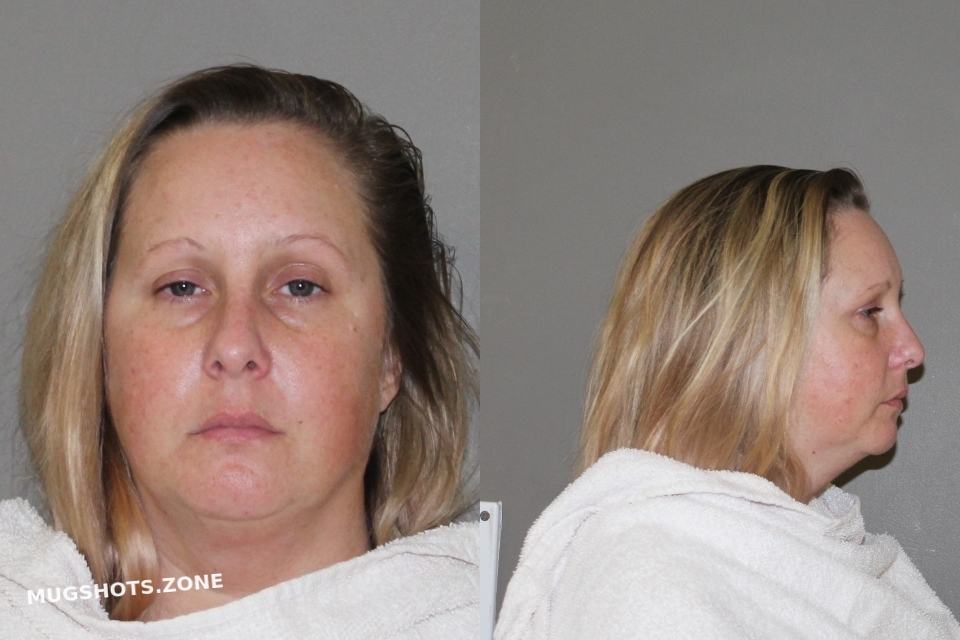 ROBERTS LACIE CAROL 09/24/2022 - Denton County Mugshots Zone