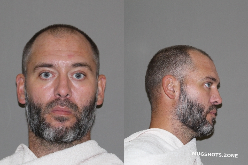 HUNTER ERIC WILLIAM 10/18/2022 - Denton County Mugshots Zone