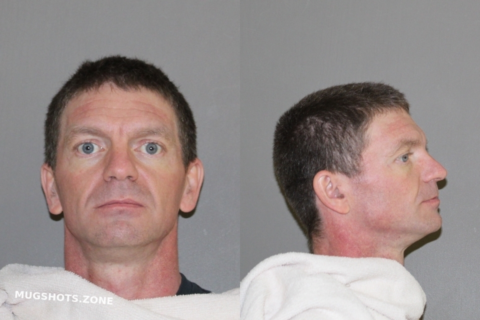 BARRON ALLEN MONROE 11/18/2022 - Denton County Mugshots Zone