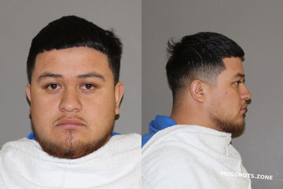 RUIZ CORREA EFRAIN 12/07/2022 - Denton County Mugshots Zone