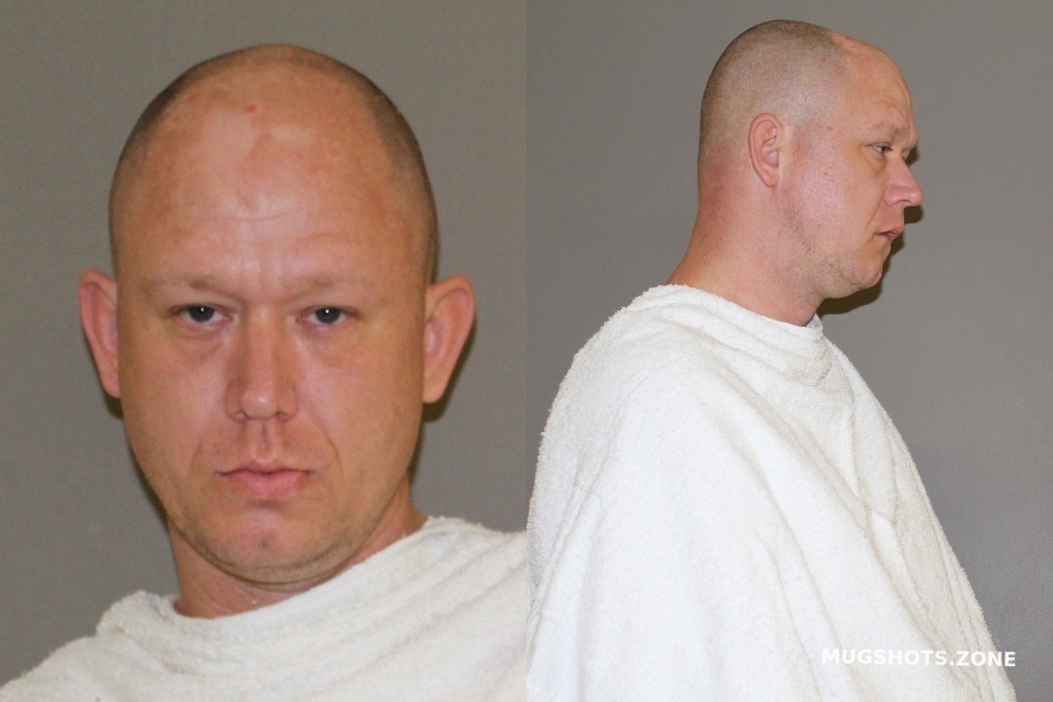 VAN CLEAVE EDWIN JACK 12/10/2022 - Denton County Mugshots Zone