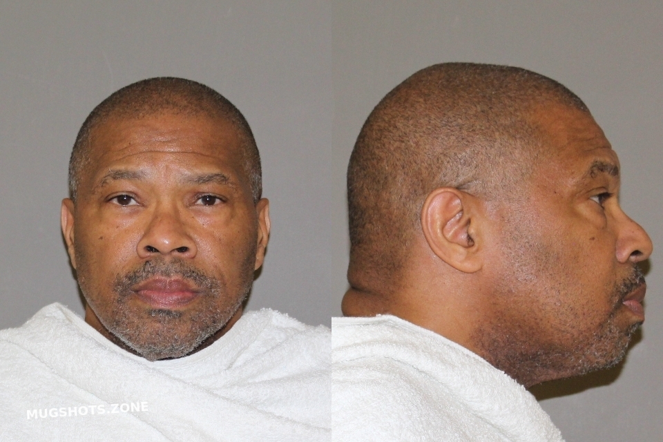 WILLIS GREGORY D 11/20/2023 - Denton County Mugshots Zone