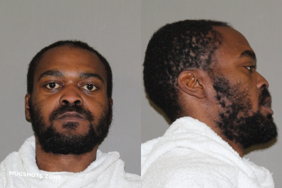 MOSS VINCENT EARL JR. 11/22/2023 - Denton County Mugshots Zone