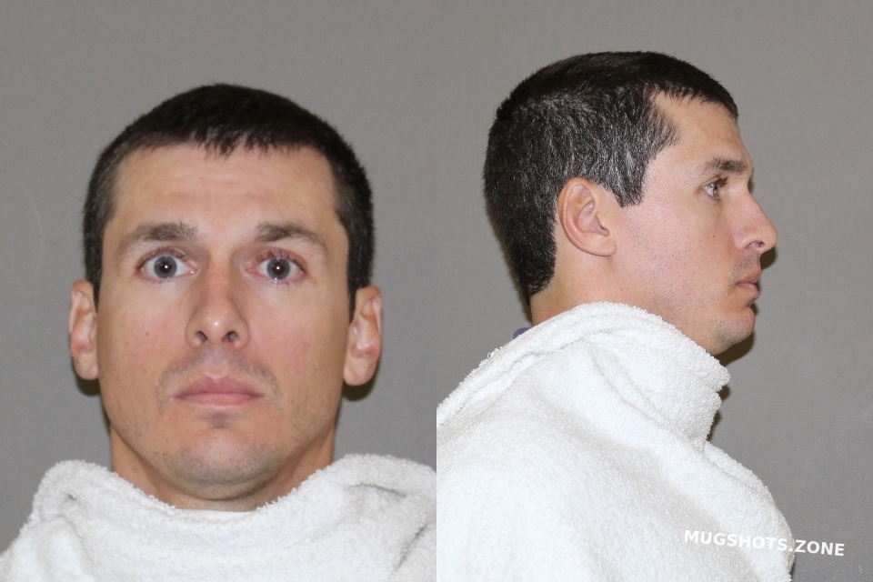 SPRAGINS JUSTIN HEARN 12/01/2023 - Denton County Mugshots Zone