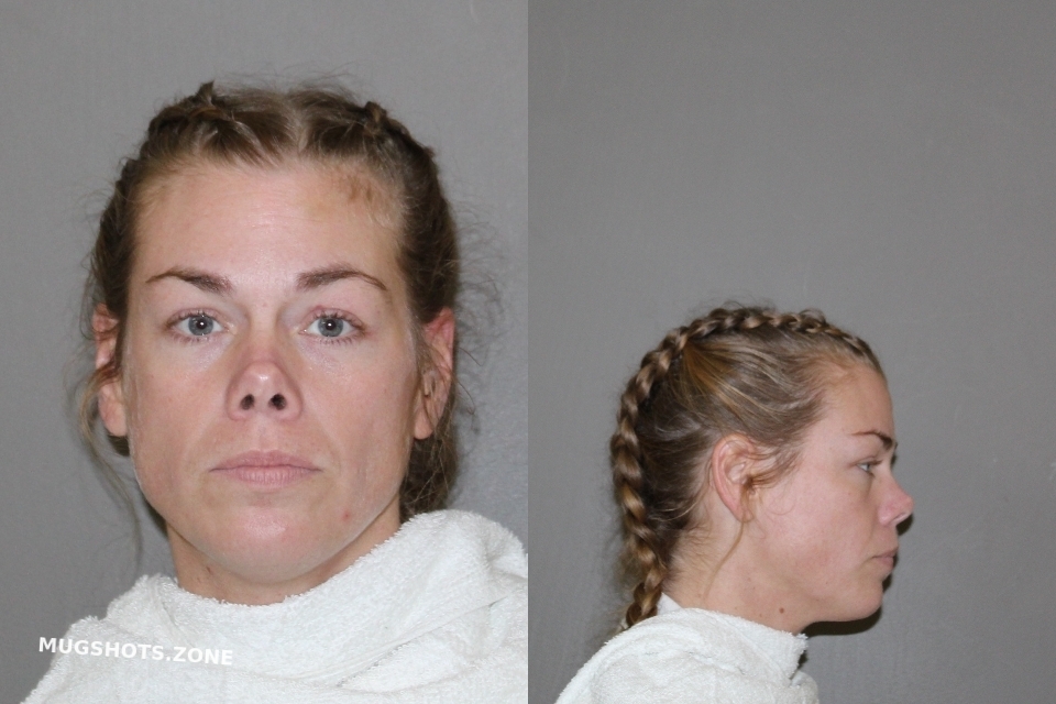 THOMAS AMBER LEIGHANN 10/09/2024 - Denton County Mugshots Zone