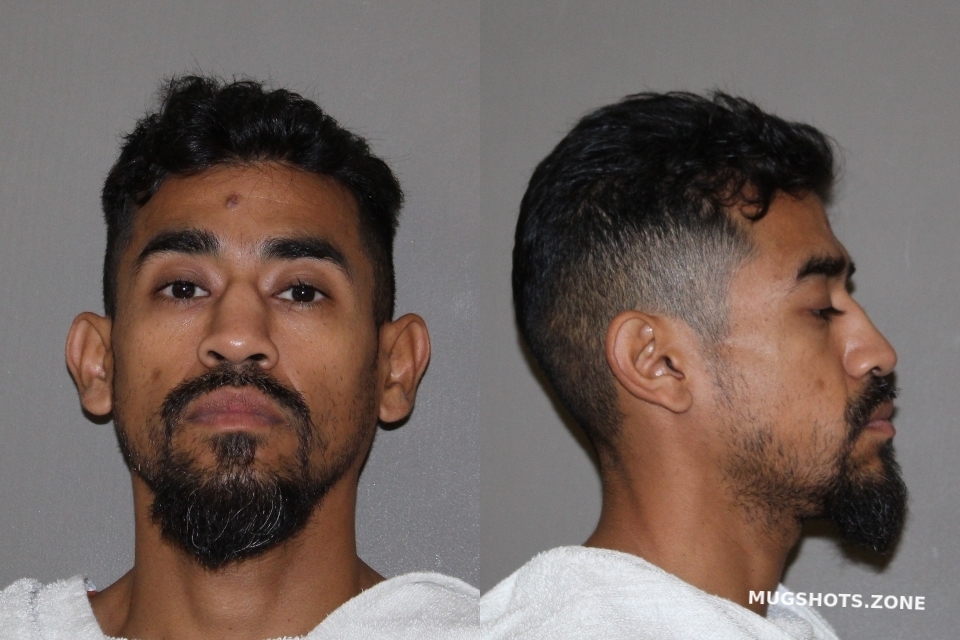 CHAVEZ EDUARDO 10/30/2024 - Denton County Mugshots Zone