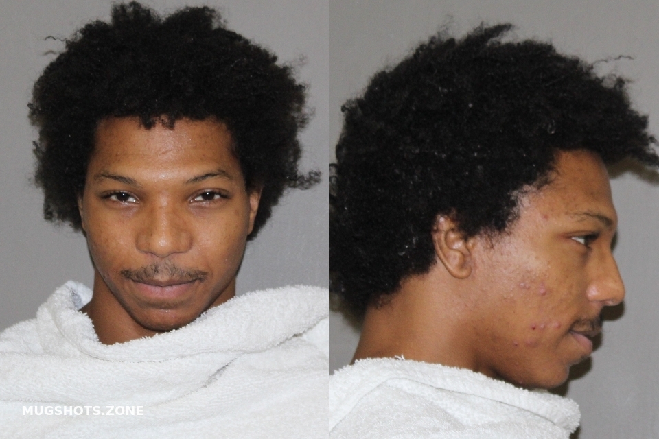 CALHOUN MARQUAVEYON JAQUAN 11/20/2024 - Denton County Mugshots Zone