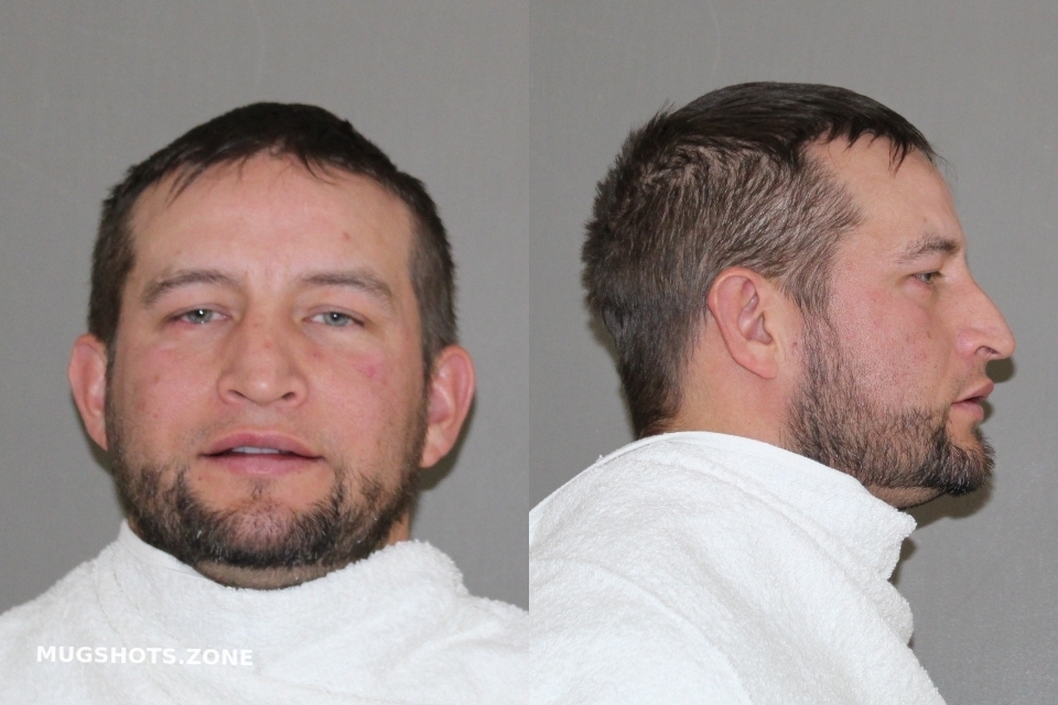 CHACON FERNANDO DUSTIN 01/13/2025 - Denton County Mugshots Zone