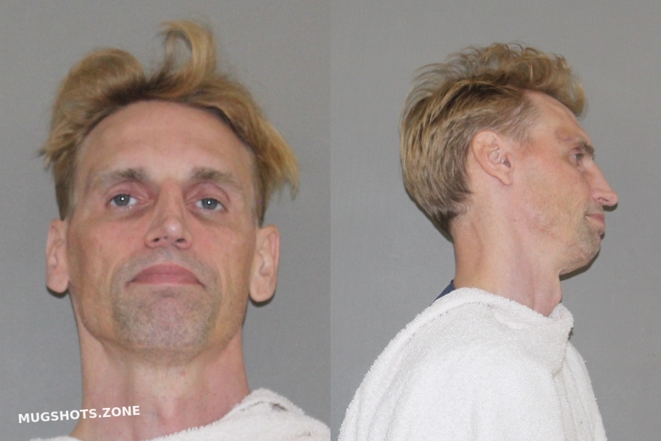 PATTON DANIEL THOMAS 04/02/2025 - Denton County Mugshots Zone