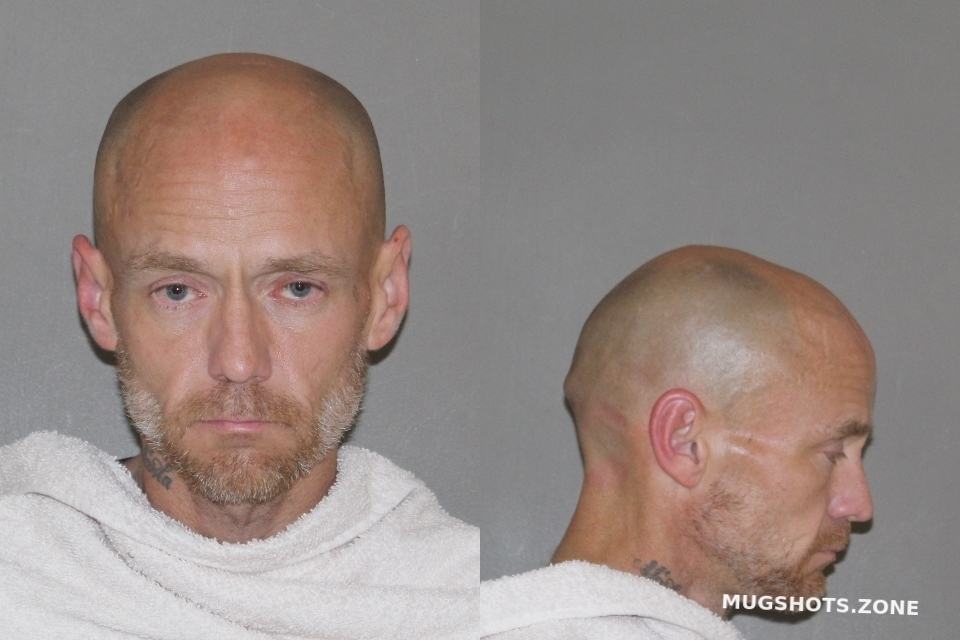 COX CHRISTOPHER AARON 04/03/2025 - Denton County Mugshots Zone