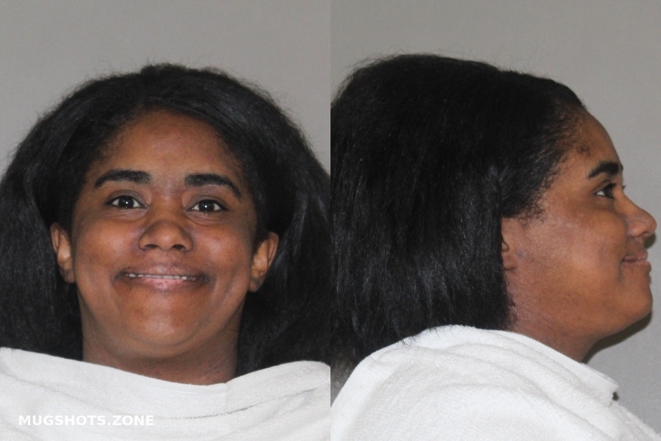 SHELTON VYCTORYA LYNN 04/28/2025 - Denton County Mugshots Zone