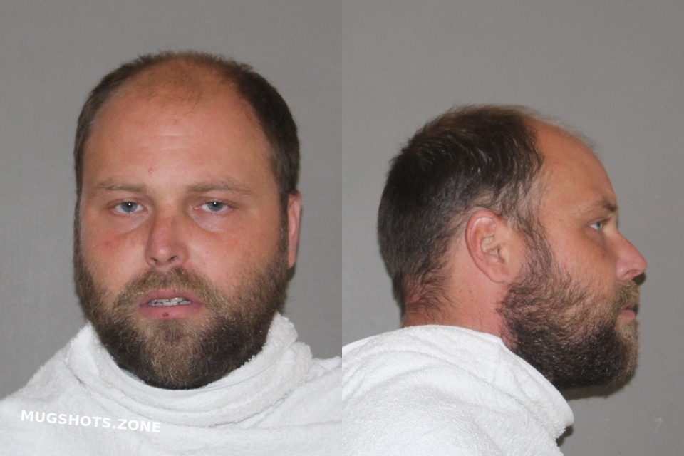 REEVES CORY BRIAN KLAY 04/30/2025 - Denton County Mugshots Zone